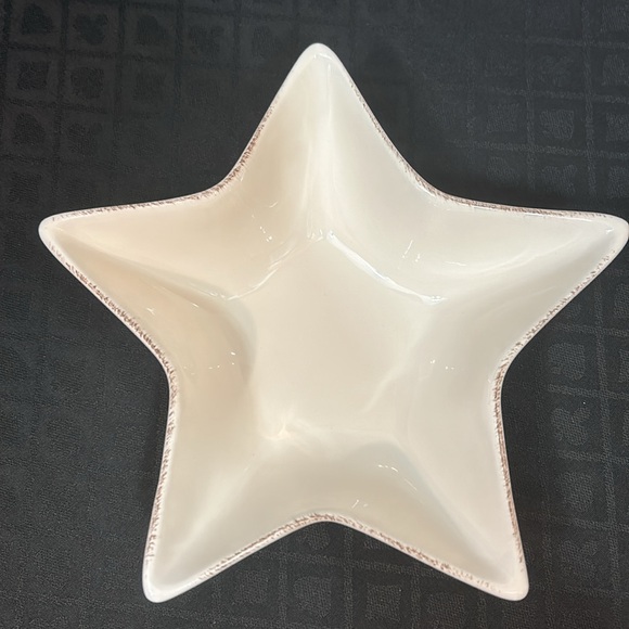 Pottery Barn | Dining | Pottery Barn Star Shaped Dish | Poshmark